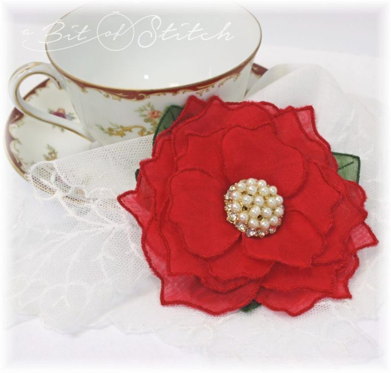 Applied Flower Heart Tutorial - A Bit of Stitch