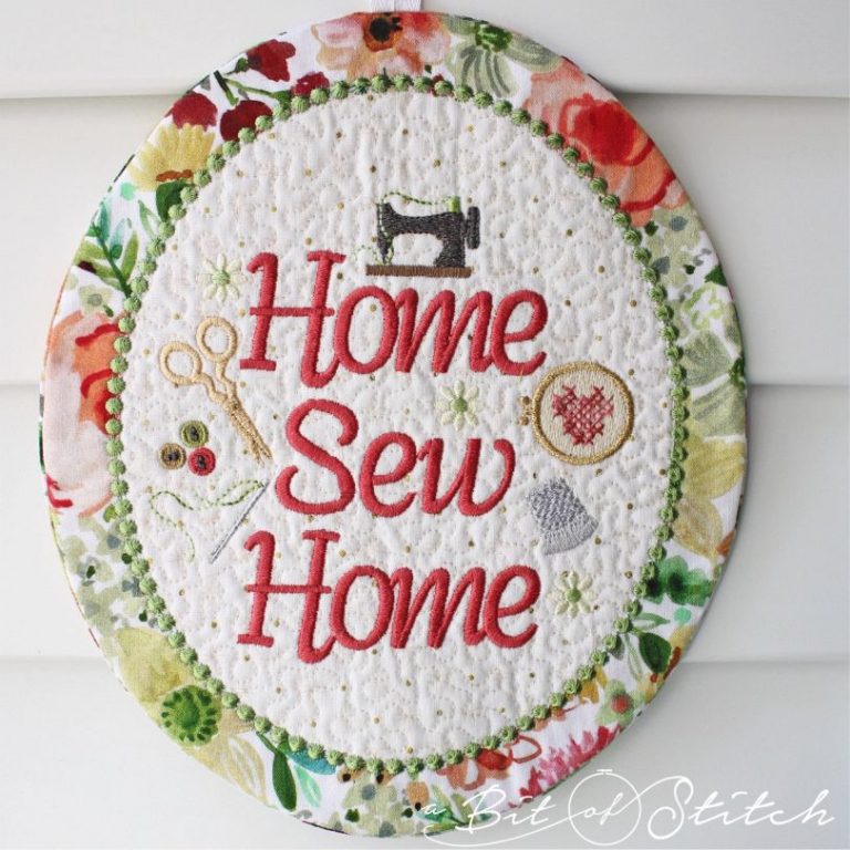 Home Sew Home Medallion - A Bit of Stitch
