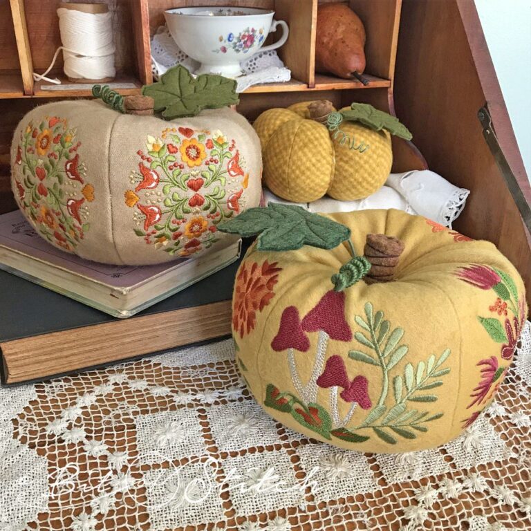 Plentiful Pumpkins - A Bit of Stitch