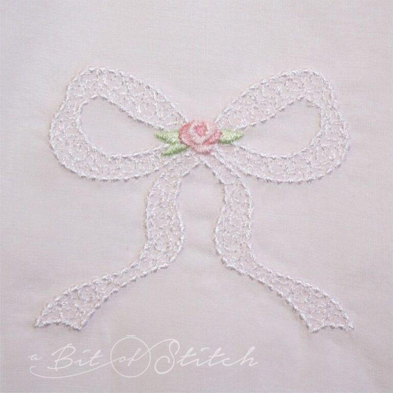 Lace Bow Freebie - A Bit of Stitch