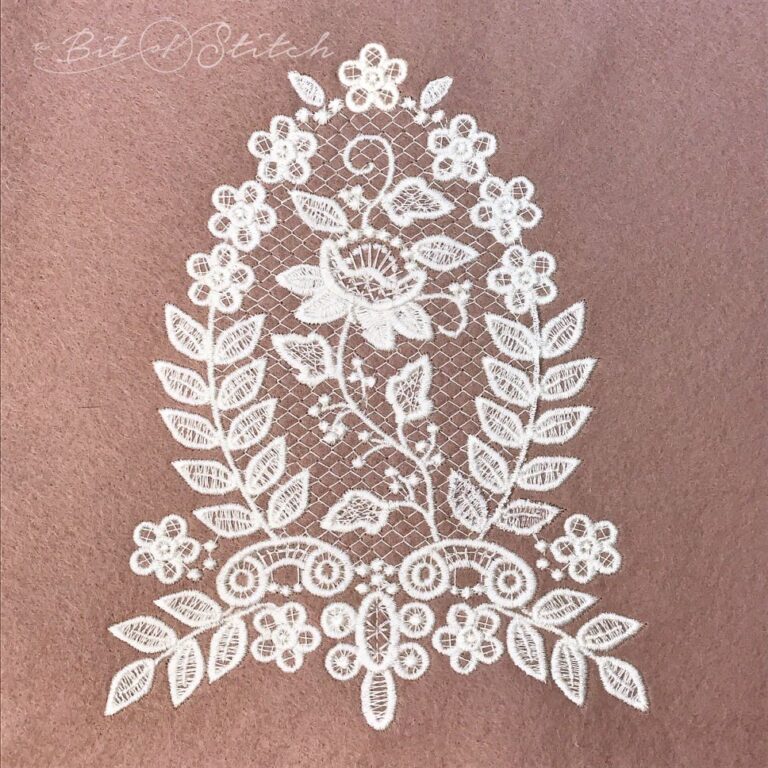 Heirloom Lace - A Bit of Stitch