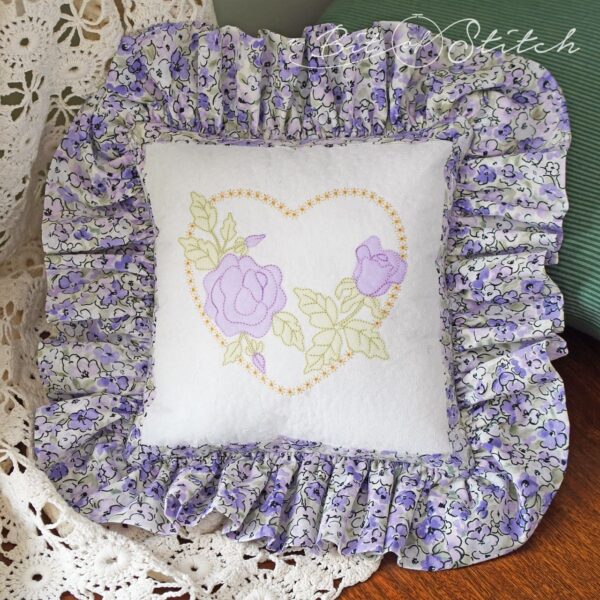 Raw Edge Applique Tutorial - A Bit of Stitch