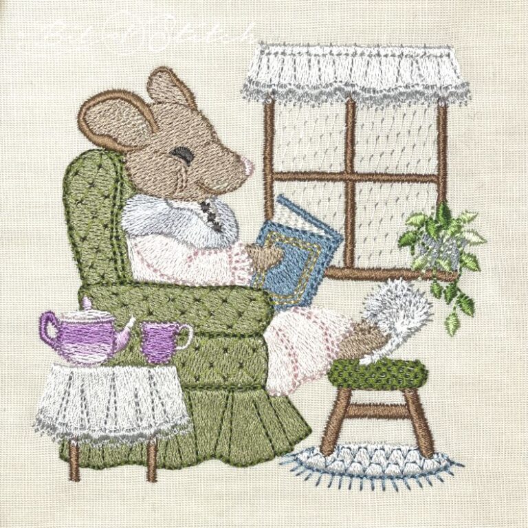 Miss Mouse in the House - A Bit of Stitch